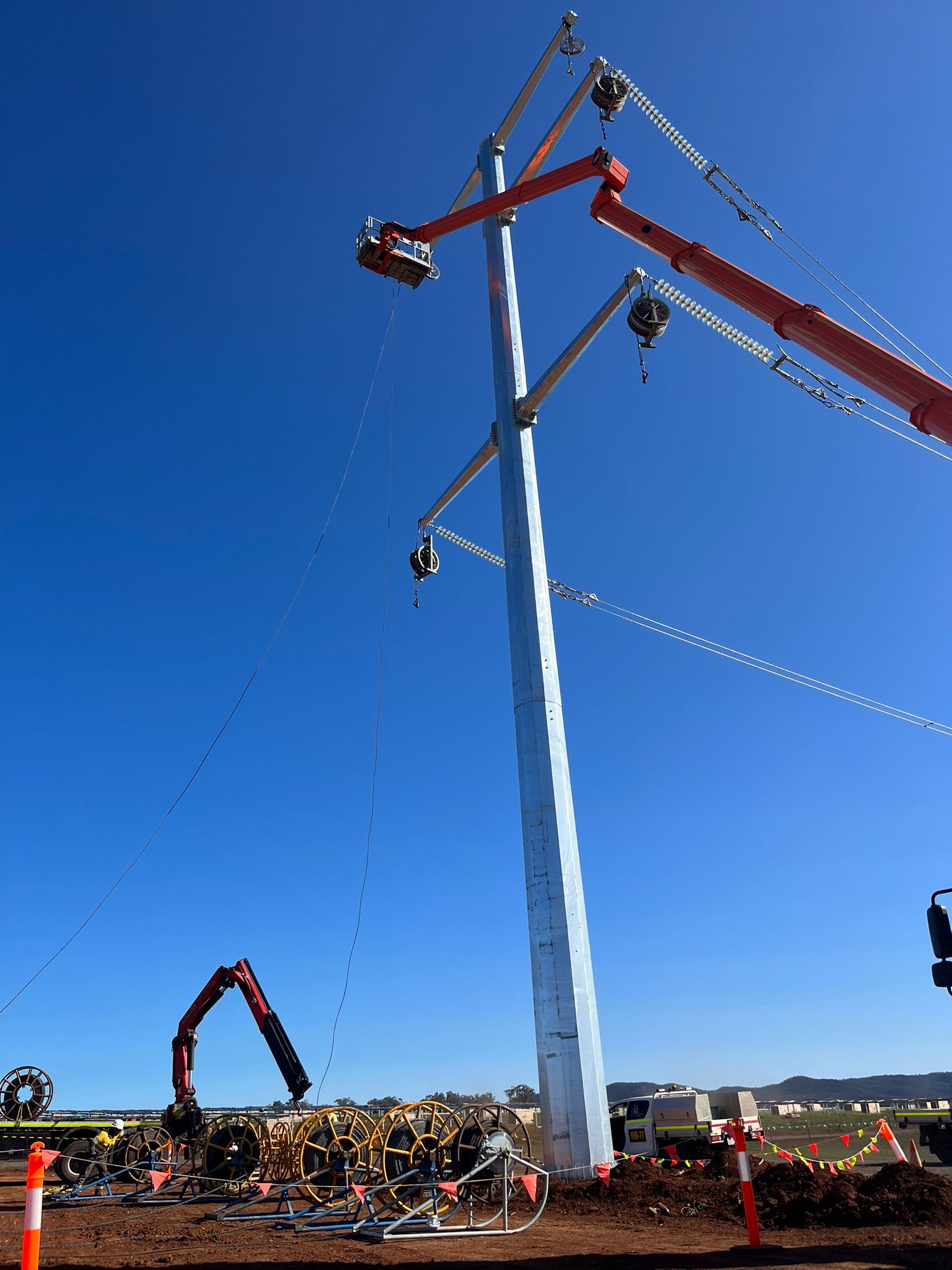 Base Plate Mounted Poles | IUP